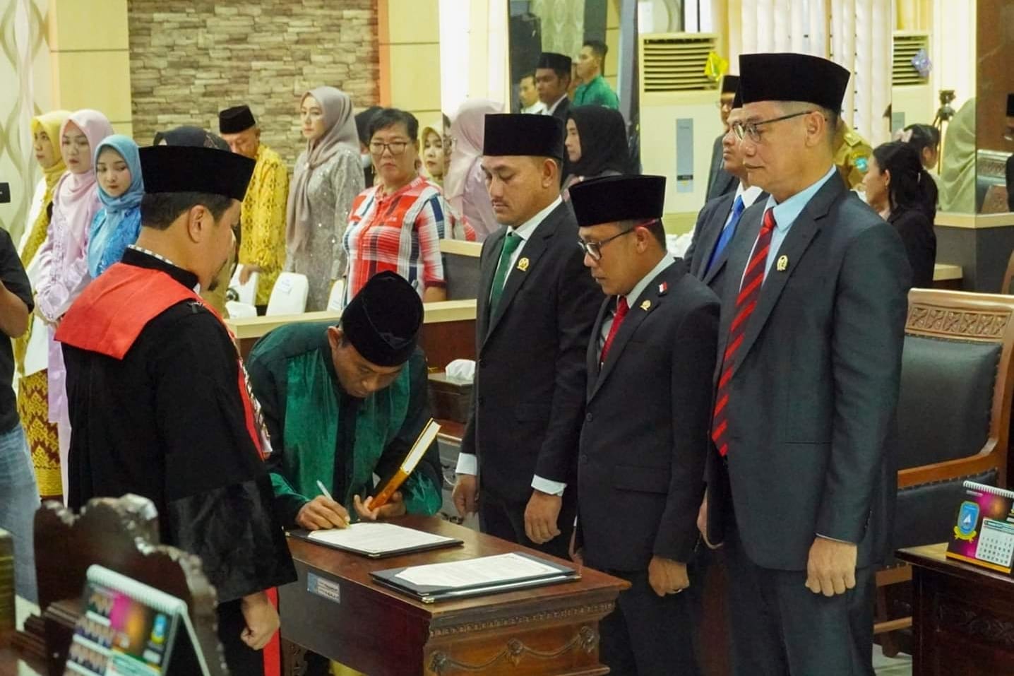 Rian Kurniawan Resmi Dilantik Sebagai Ketua DPRD Kepulauan Anambas 2024-2029 – Jabatnews